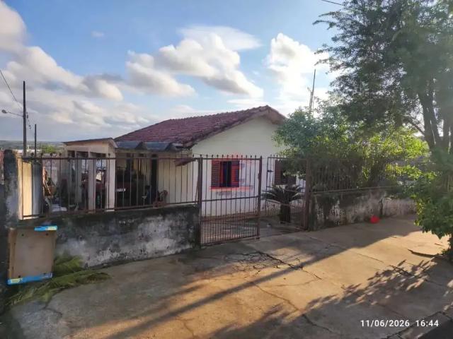 Casa / Sobrado para Venda em Cambé/PR Jardim Alvorada 3 Quartos