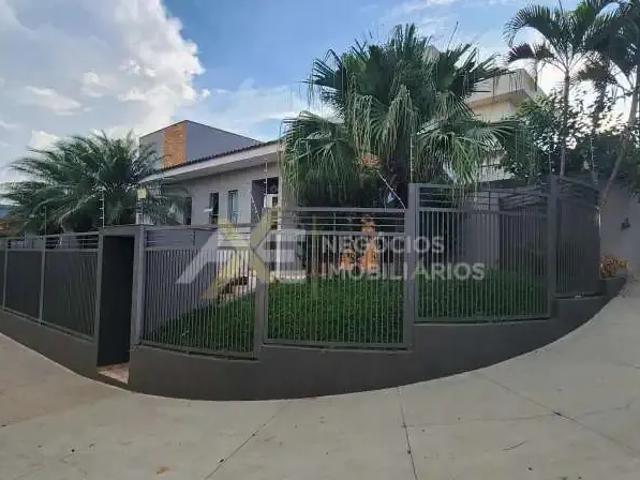 Casa / Sobrado para Venda em Cambé/PR Jardim Itália 3 Quartos