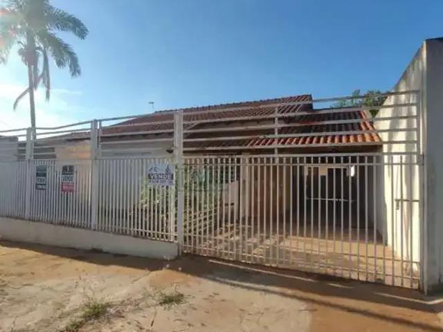 Casa / Sobrado para Venda em Cambé/PR Jardim Itália 2 Quartos
