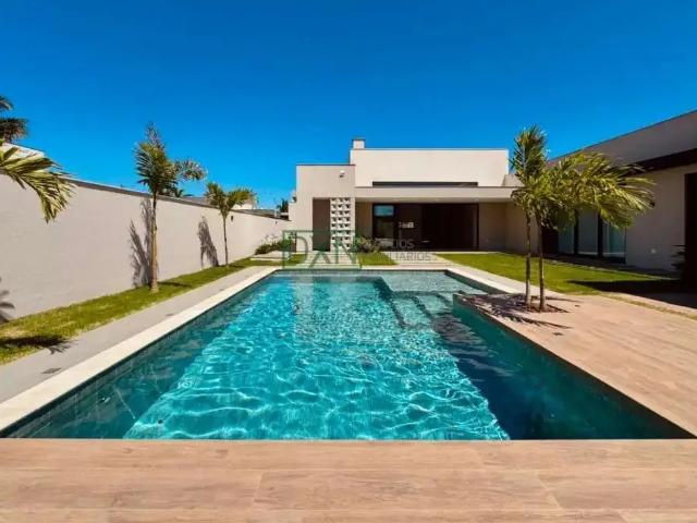 Casa / Sobrado para Venda em Cambé/PR Jardim Santa Adelaide 4 Quartos