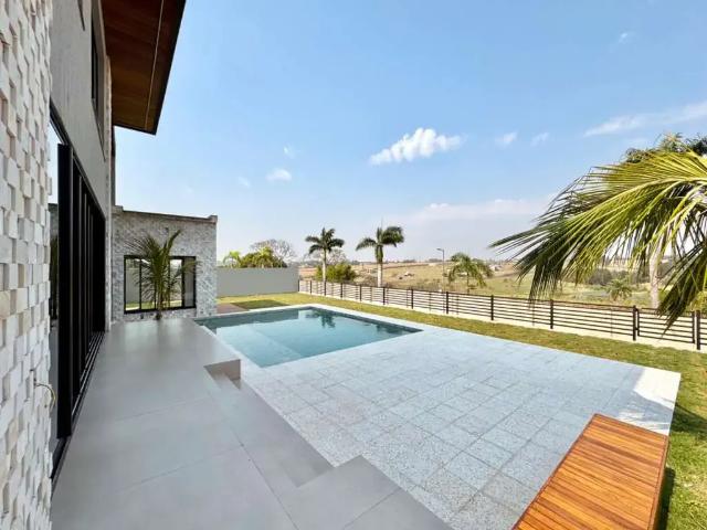 Casa / Sobrado para Venda em Cambé/PR Jardim Santa Adelaide 5 Quartos