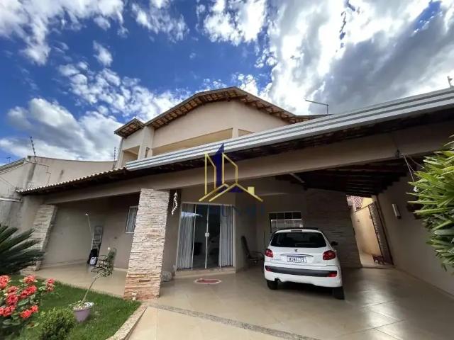 Casa / Sobrado para Venda em Cambé/PR Parque Residencial Ana Rosa 3 Quartos