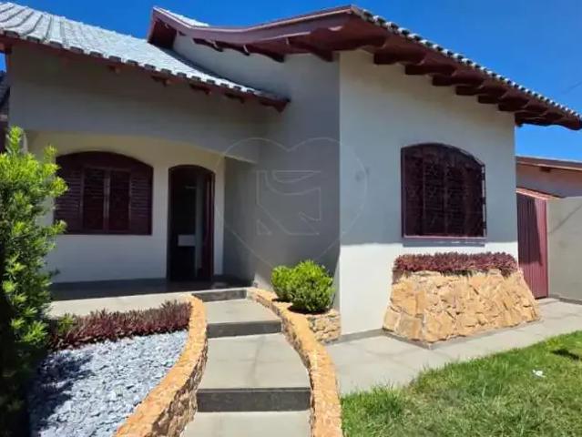 Casa / Sobrado para Venda em Cambé/PR Parque Residencial Cambé 3 Quartos