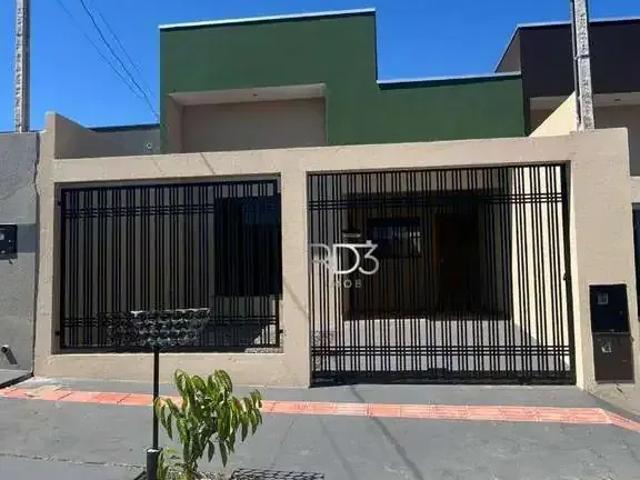 Casa / Sobrado para Venda em Cambé/PR Recanto dos Pinheiros 3 Quartos