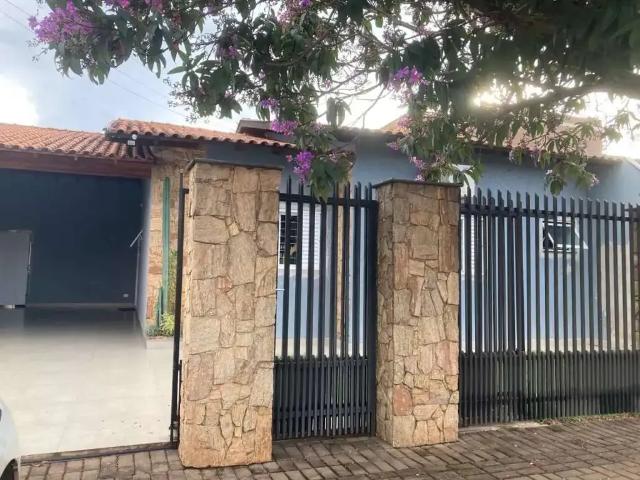 Casa / Sobrado para Venda em Cambé/PR Residencial Monte Castelo 3 Quartos