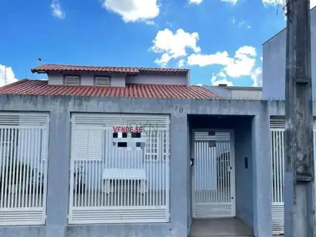 Casa / Sobrado para Venda em Cambé/PR Vila Salomé 4 Quartos