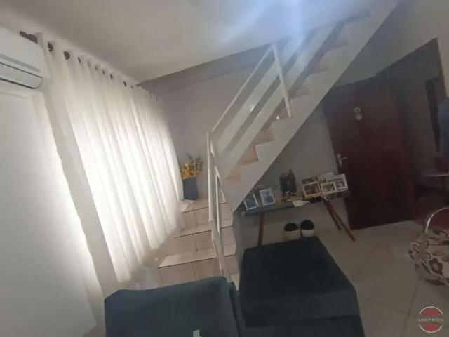 Casa / Sobrado para Venda em Cambé/PR Vila Salomé 6 Quartos