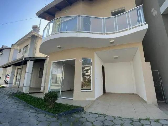 Casa / Sobrado para Venda em Camboriú/SC Monte Alegre 2 Quartos