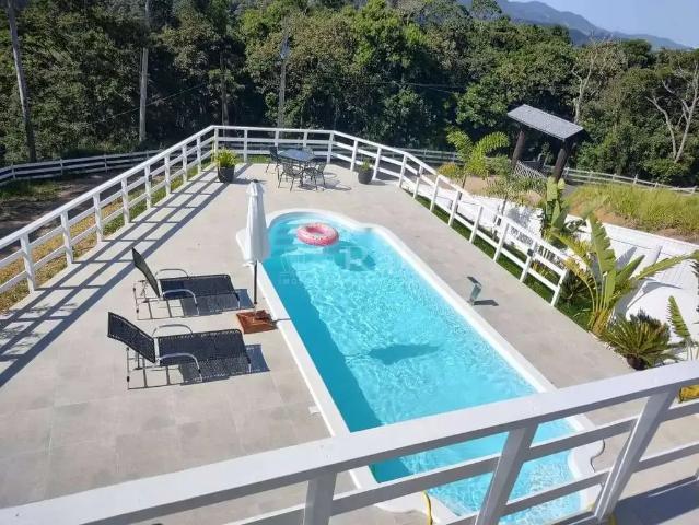 Casa / Sobrado para Venda em Camboriú/SC Área Rural de Camboriú 2 Quartos