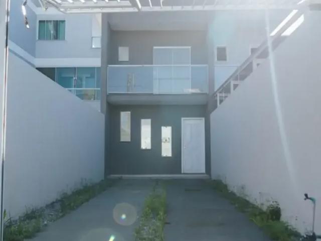 Casa / Sobrado para Venda em Camboriú/SC Areias 2 Quartos