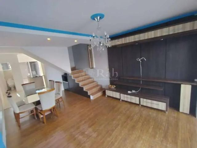 Casa / Sobrado para Venda em Camboriú/SC Areias 2 Quartos