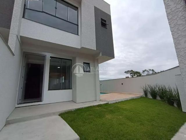 Casa / Sobrado para Venda em Camboriú/SC Areias 3 Quartos