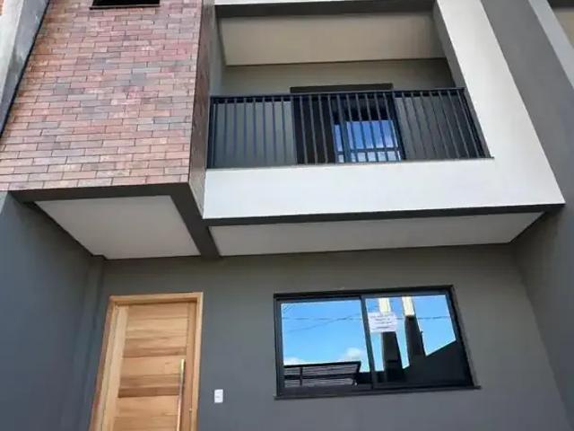 Casa / Sobrado para Venda em Camboriú/SC Areias 3 Quartos