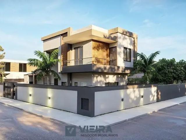 Casa / Sobrado para Venda em Camboriú/SC Areias 3 Quartos