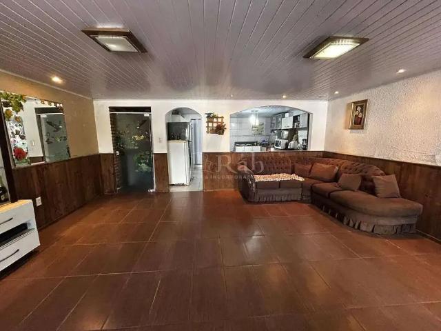 Casa / Sobrado para Venda em Camboriú/SC Centro