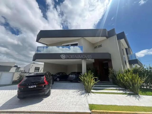 Casa / Sobrado para Venda em Camboriú/SC Centro 5 Quartos