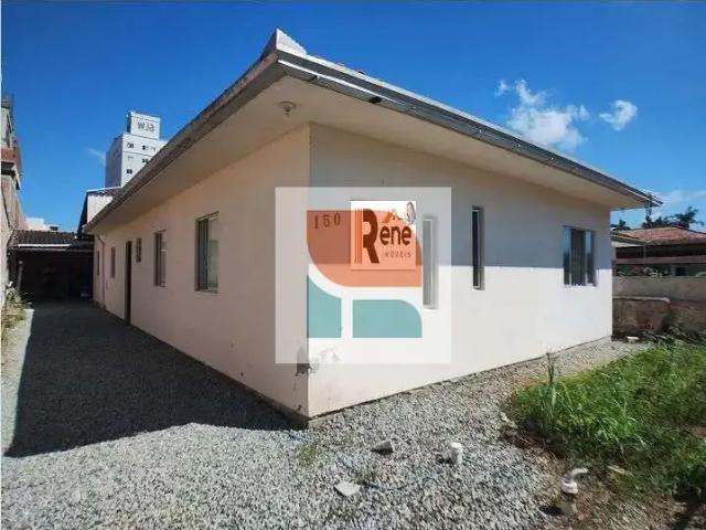 Casa / Sobrado para Venda em Camboriú/SC Centro 6 Quartos