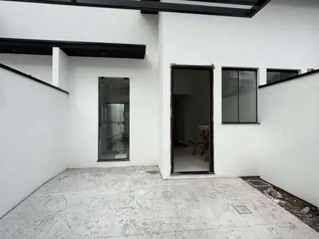 Casa / Sobrado para Venda em Camboriú/SC Centro 2 Quartos