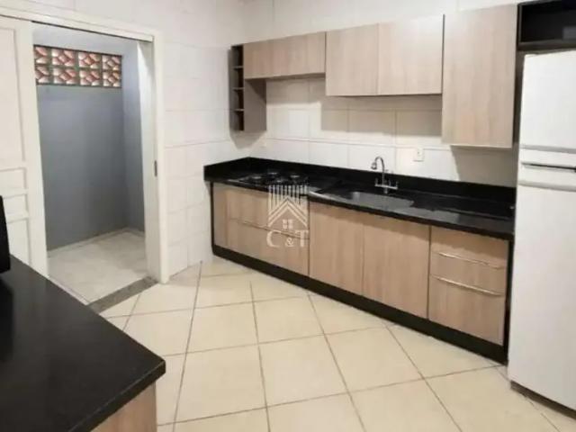 Casa / Sobrado para Venda em Camboriú/SC Centro 2 Quartos