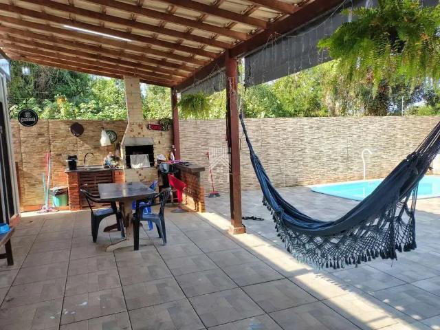 Casa / Sobrado para Venda em Camboriú/SC Centro 2 Quartos