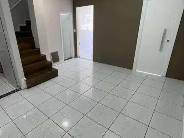 Casa / Sobrado para Venda em Camboriú/SC Centro 2 Quartos