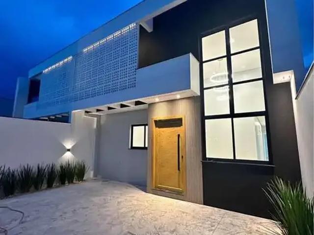 Casa / Sobrado para Venda em Camboriú/SC Centro 3 Quartos