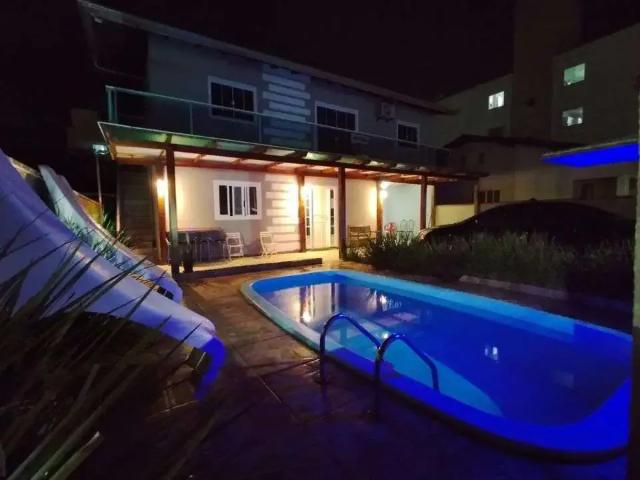 Casa / Sobrado para Venda em Camboriú/SC Lídia Duarte 4 Quartos