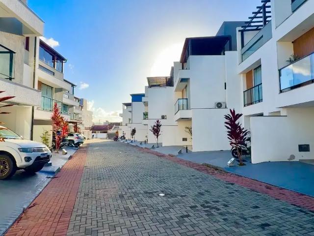 Casa / Sobrado para Venda em Camboriú/SC Lídia Duarte 2 Quartos