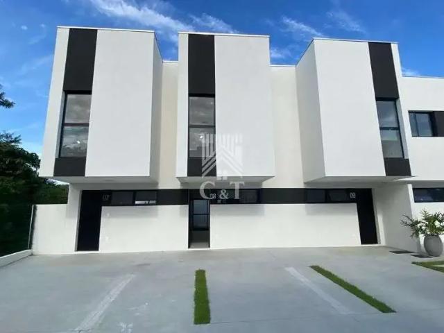 Casa / Sobrado para Venda em Camboriú/SC Rio Pequeno 2 Quartos