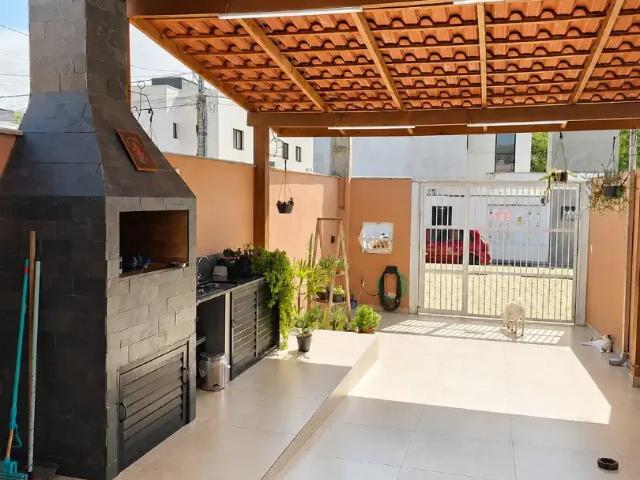 Casa / Sobrado para Venda em Camboriú/SC Rio Pequeno 2 Quartos
