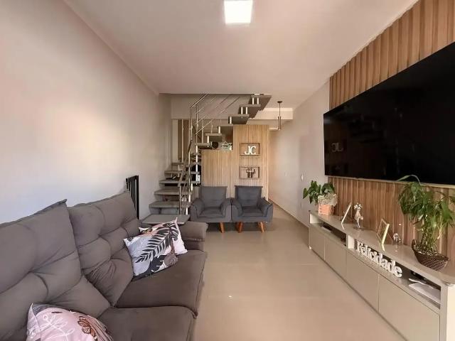 Casa / Sobrado para Venda em Camboriú/SC Rio Pequeno 3 Quartos