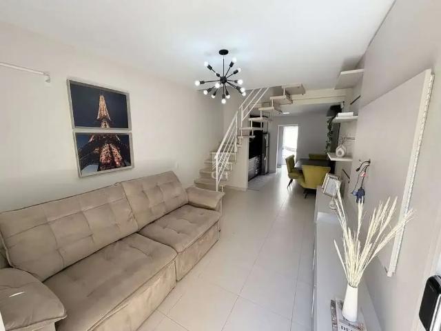 Casa / Sobrado para Venda em Camboriú/SC São Francisco de Assis 2 Quartos