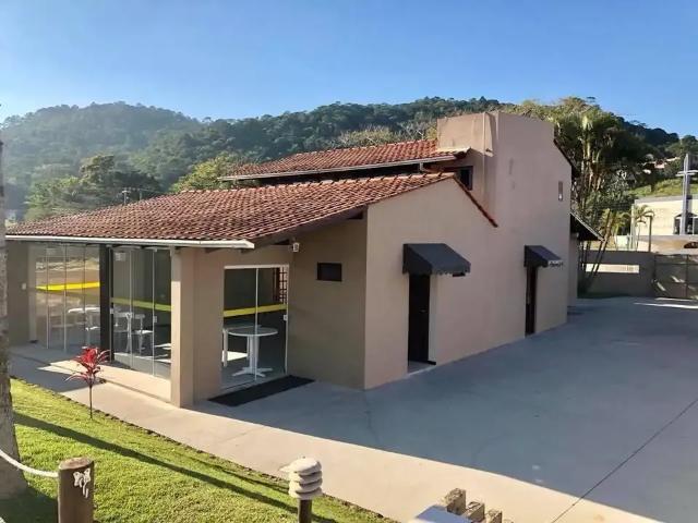 Casa / Sobrado para Venda em Camboriú/SC São Francisco de Assis