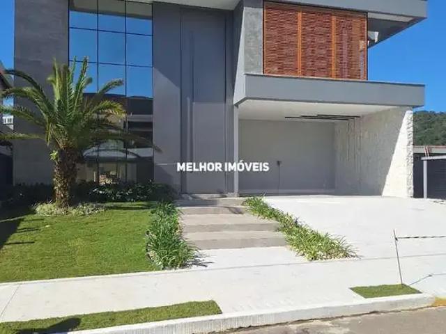 Casa / Sobrado para Venda em Camboriú/SC Santa Regina 4 Quartos
