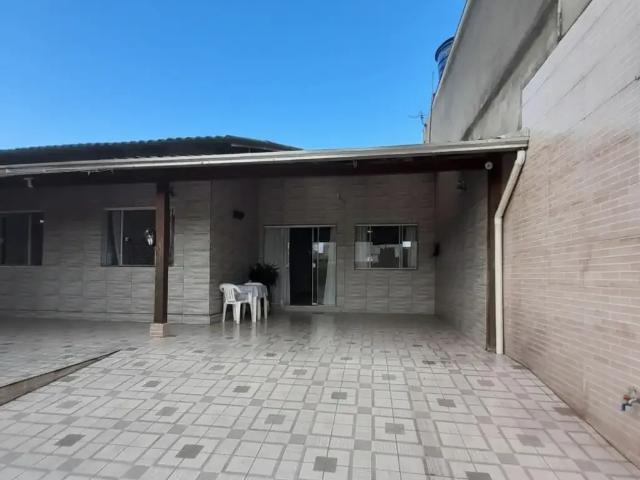 Casa / Sobrado para Venda em Camboriú/SC Santa Regina 4 Quartos
