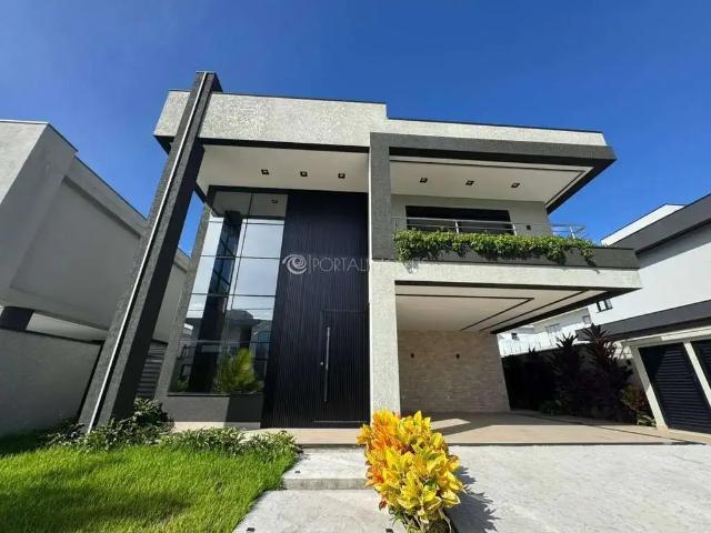 Casa / Sobrado para Venda em Camboriú/SC Santa Regina 4 Quartos