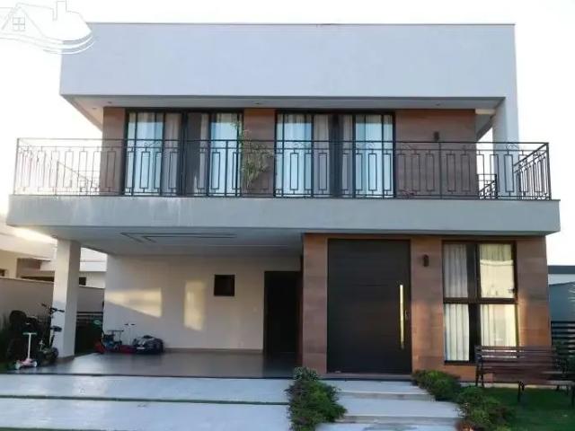 Casa / Sobrado para Venda em Camboriú/SC Santa Regina 4 Quartos