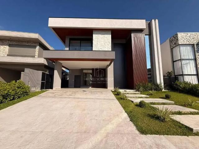 Casa / Sobrado para Venda em Camboriú/SC Santa Regina 5 Quartos
