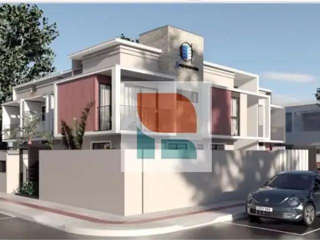 Casa / Sobrado para Venda em Camboriú/SC Santa Regina 3 Quartos