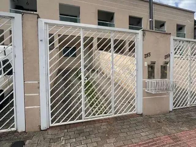 Casa / Sobrado para Venda em Camboriú/SC Tabuleiro 2 Quartos