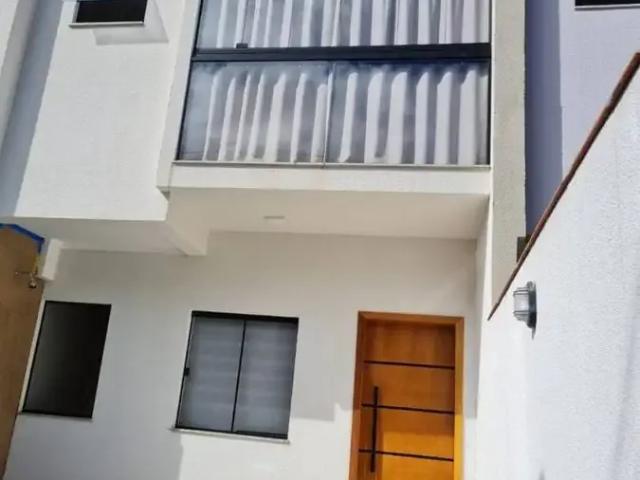 Casa / Sobrado para Venda em Camboriú/SC Tabuleiro 3 Quartos