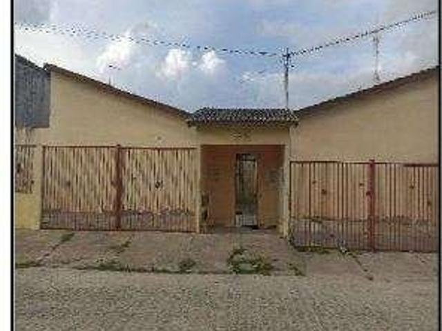 Casa / Sobrado para Venda em Campina Grande/PB Três Irmãs 2 Quartos