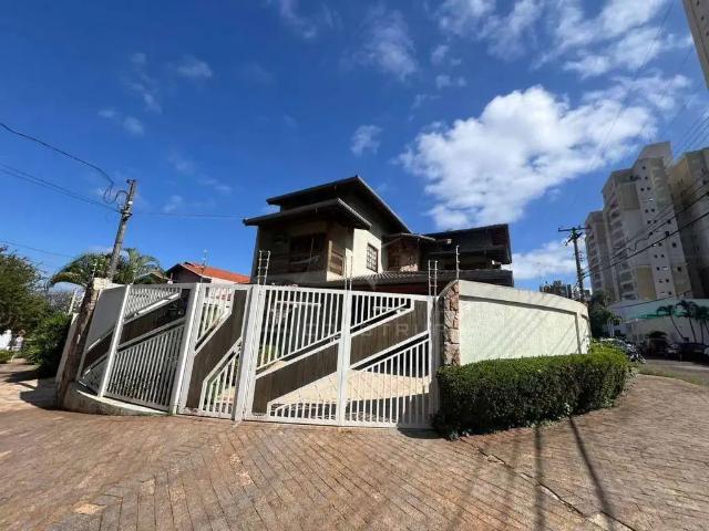 Casa / Sobrado para Venda em Campinas/SP Mansões Santo Antônio 3 Quartos