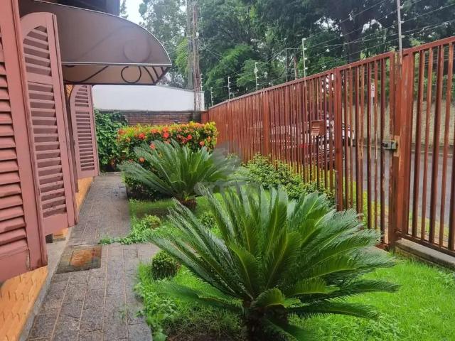 Casa / Sobrado para Venda em Campinas/SP Nova Campinas 4 Quartos