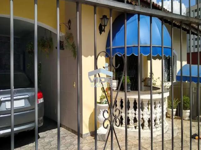Casa / Sobrado para Venda em Campinas/SP Cambuí 3 Quartos