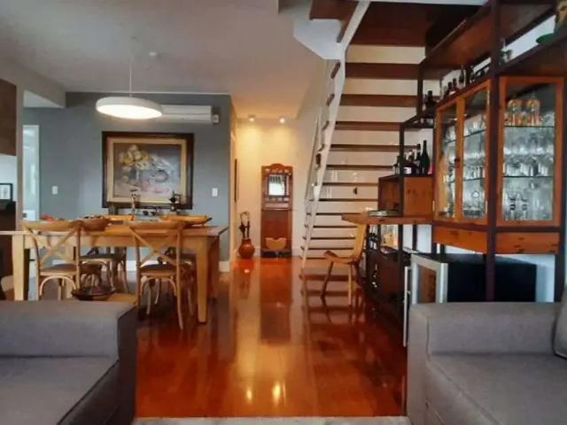Casa / Sobrado para Venda em Campinas/SP Cambuí 3 Quartos