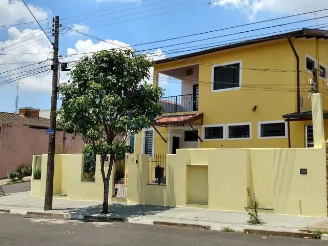Casa / Sobrado para Venda em Campinas/SP Jardim Chapadão 4 Quartos