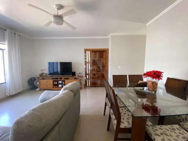 Casa / Sobrado para Venda em Campinas/SP Jardim Chapadão 3 Quartos