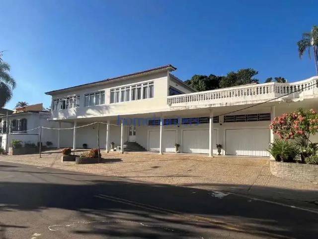 Casa / Sobrado para Venda em Campinas/SP Jardim das Paineiras 4 Quartos