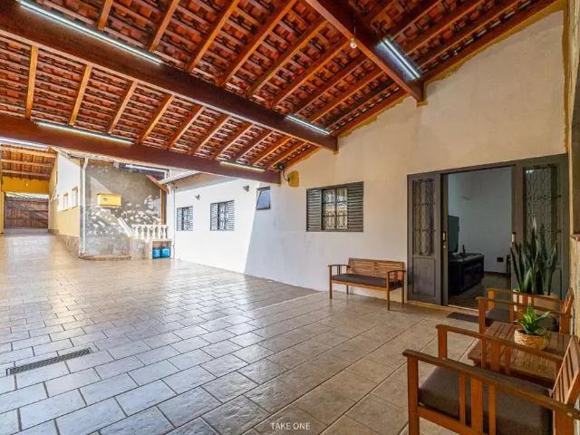 Casa / Sobrado para Venda em Campinas/SP Jardim do Lago 5 Quartos